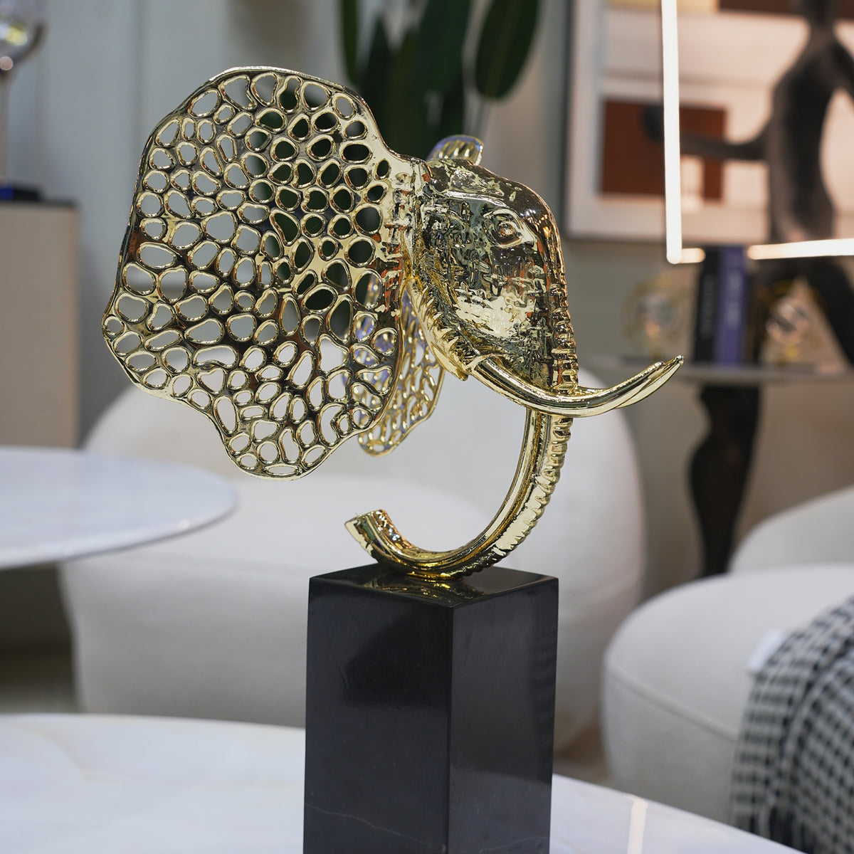 Elephant Pearl Decor - Premium Decorative Figurine with Pearl Accents ...